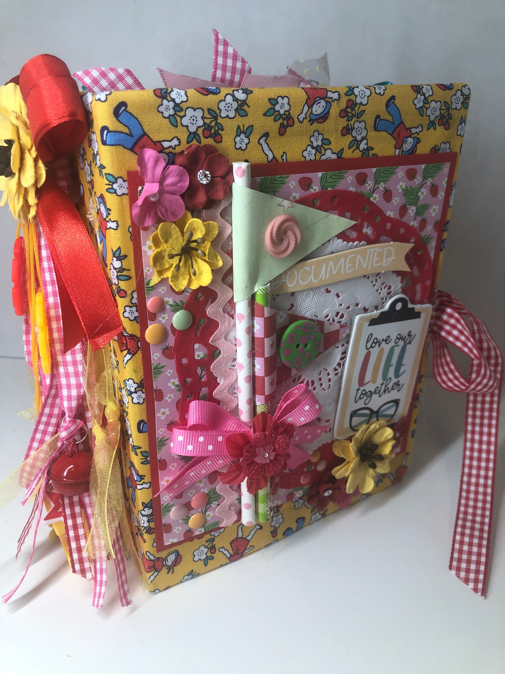 Albums and Journals – Amazing Grace Papercrafts