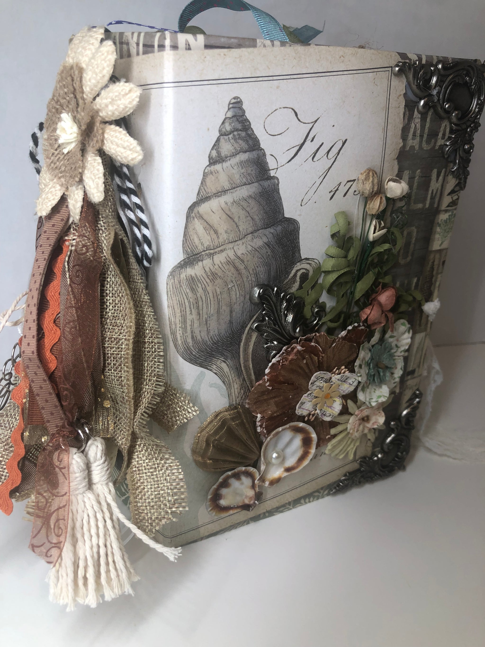 Albums and Journals – Amazing Grace Papercrafts